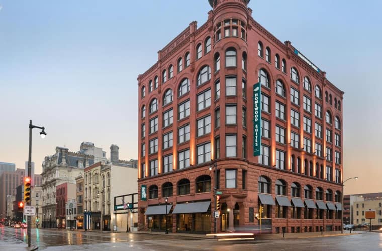 homewood suites by hilton milwaukee downtown