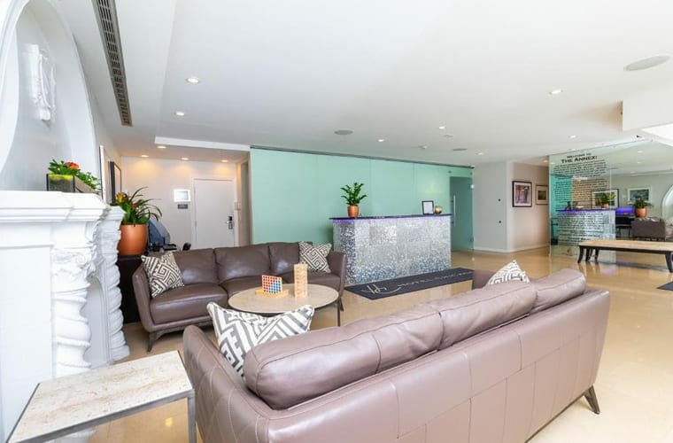 hotel chicago west loop