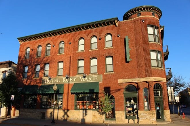 hotel ruby marie