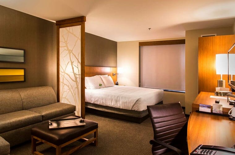 hyatt place charlottesville