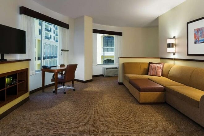 hyatt place west palm beach/downtown