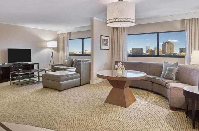 hyatt regency milwaukee