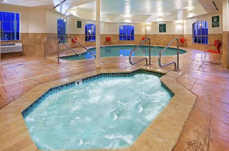 La Quinta Inn & Suites by Wyndham Okc North - Quail Springs