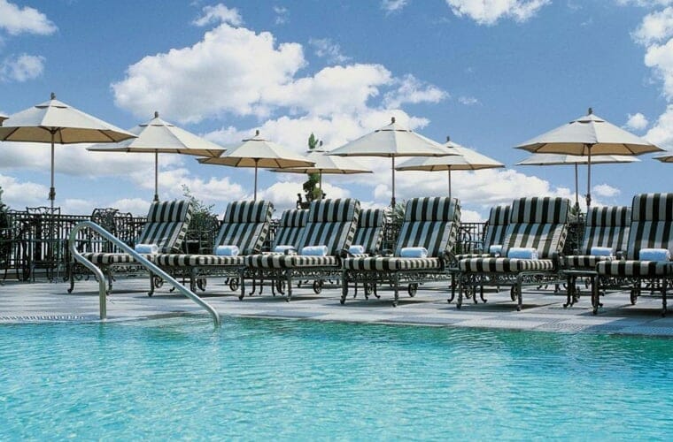 market pavilion hotel