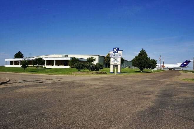 mid-america air museum