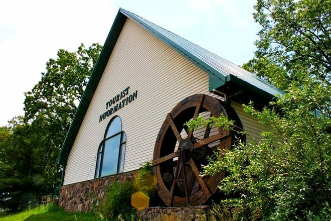 ozark heritage welcome center
