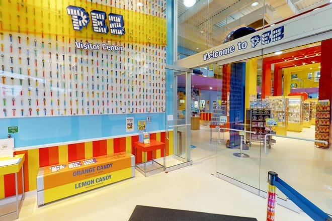 pez visitor center