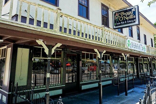 Peggy O'Neill's Irish Pub & Eatery (Permanently Closed)