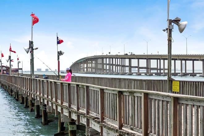queen isabella state fishing pier &mdash; port isabel