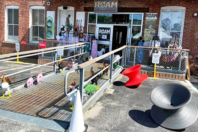 ROAM: A Xtina Parks Gallery