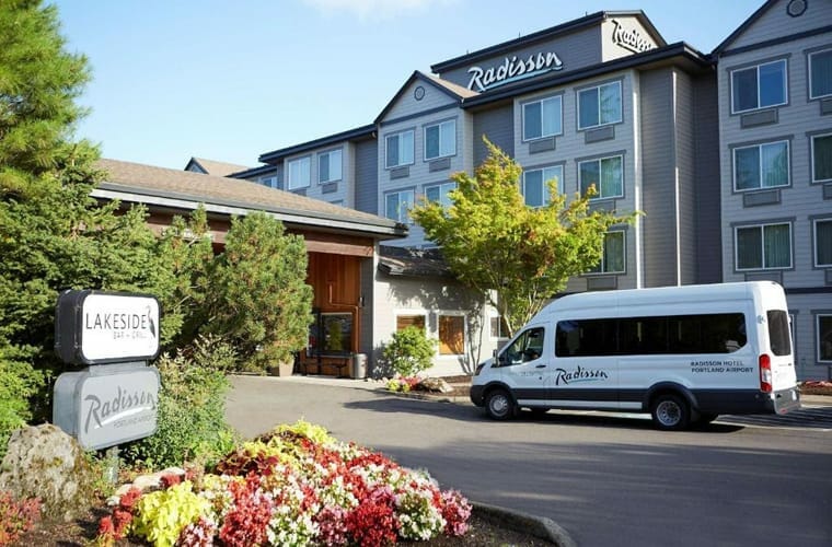 radisson hotel portland airport