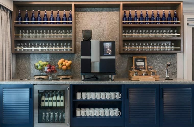 renaissance baltimore harborplace hotel