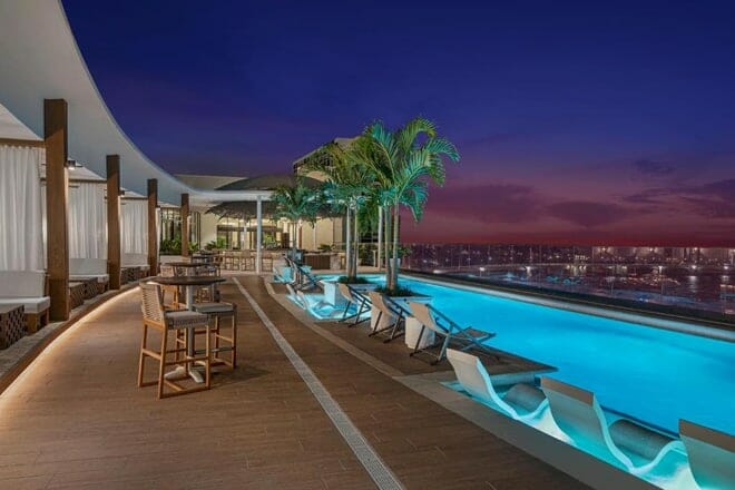 The Ben, Autograph Collection