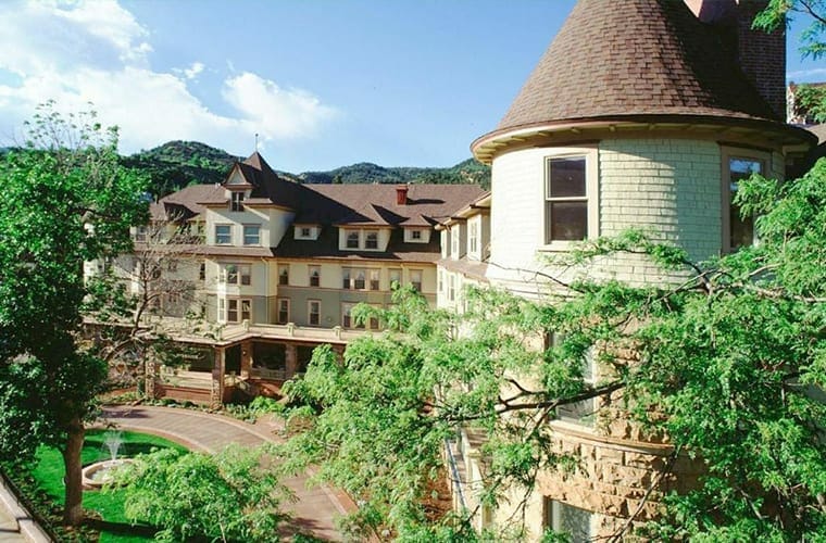 The Cliff House at Pikes Peak (Manitou Springs)