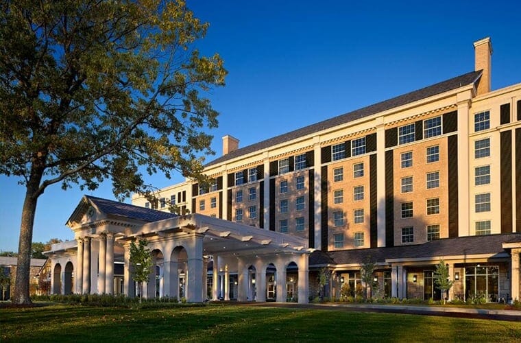 the guest house at graceland