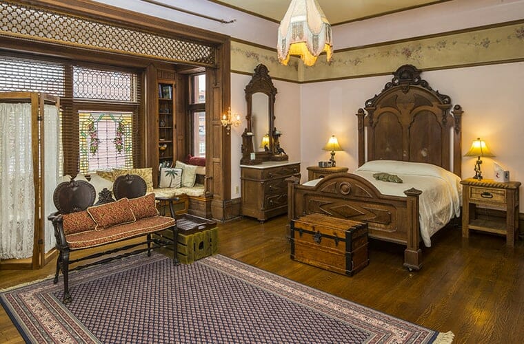 the parador inn of pittsburgh