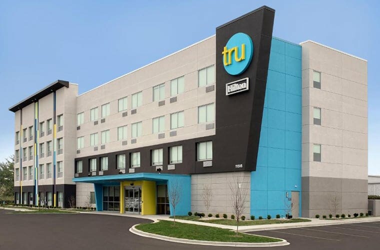 tru by hilton louisville east