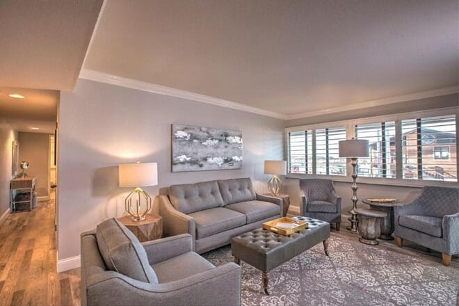 456 embarcadero inn & suites