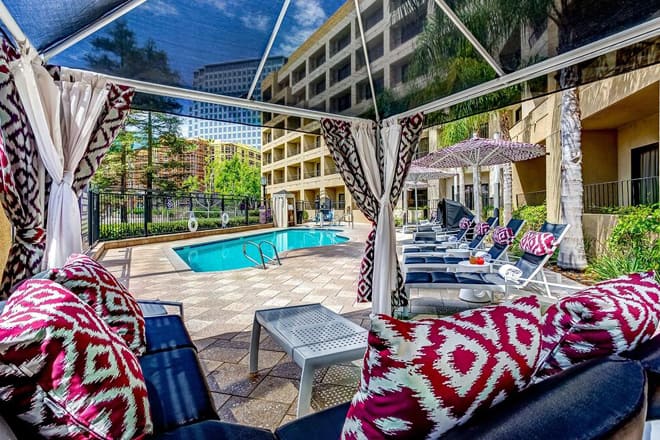 avenue of the arts costa mesa hotel, a tribute portfolio hotel &mdash; costa mesa