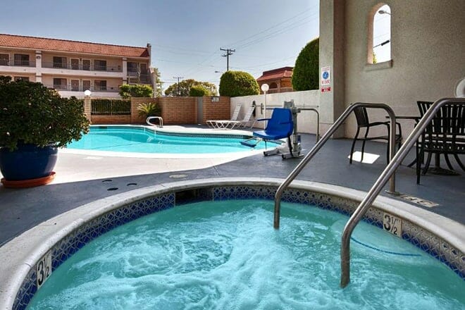 Best Western Pasadena Royale Inn & Suites