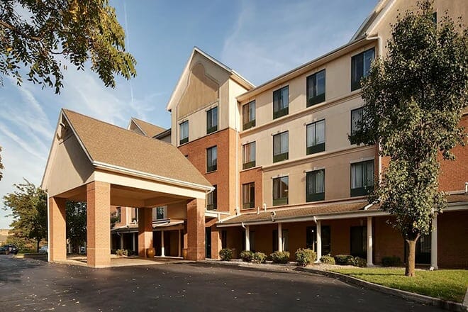 best western plus kalamazoo suites