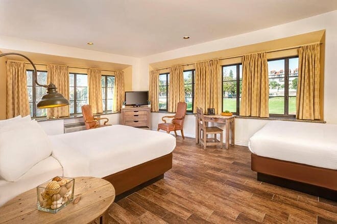 clocktower inn ventura