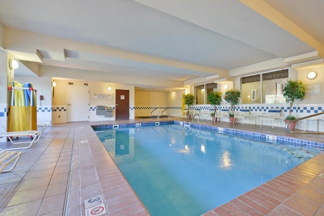 clubhouse inn west yellowstone