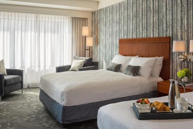 courtyard burlington harbor