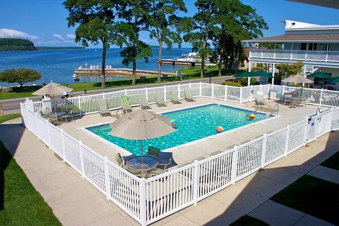 edgewater resort