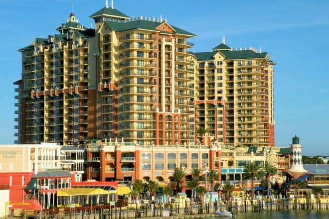 Emerald Grande at HarborWalk Village
