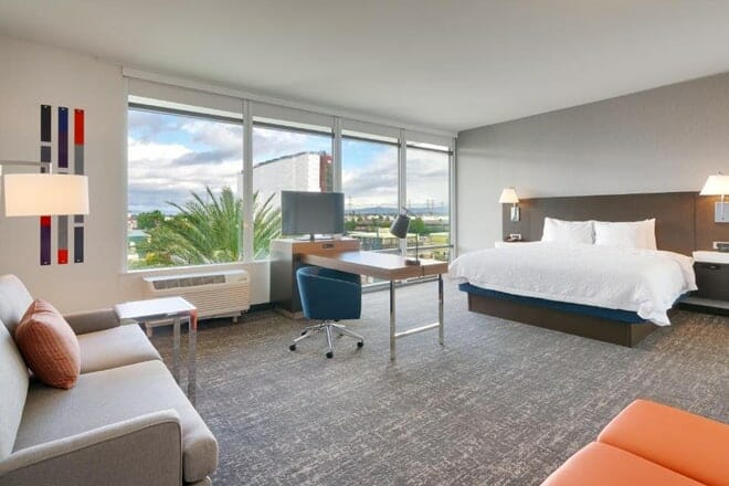 hampton inn & suites anaheim resort convention center