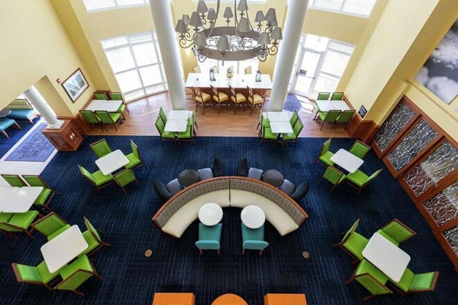 hampton inn & suites jacksonville deerwood park