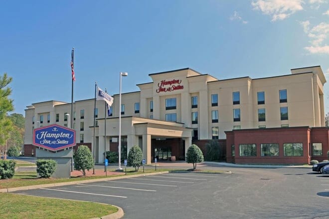 hampton inn & suites norfolk-airport