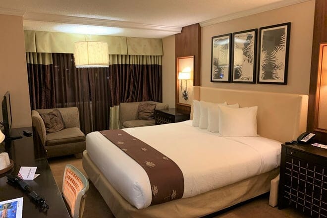 harrah&rsquo;s reno hotel & casino (permanently closed)