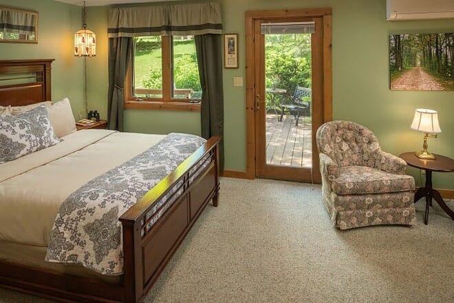 hawk valley retreat & cottages