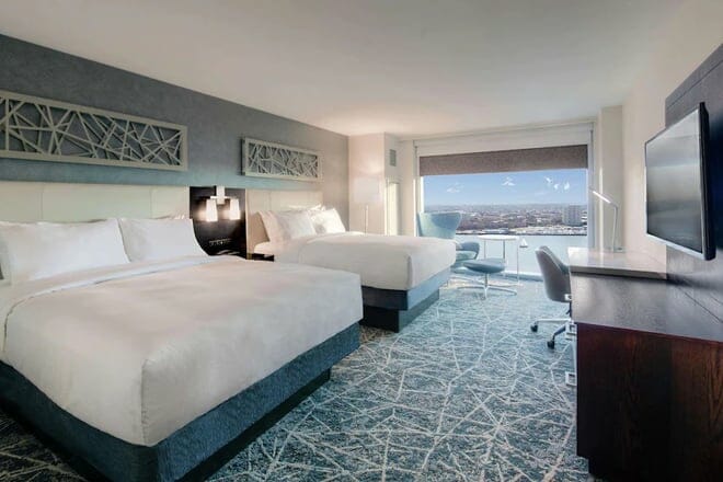 hilton norfolk the main