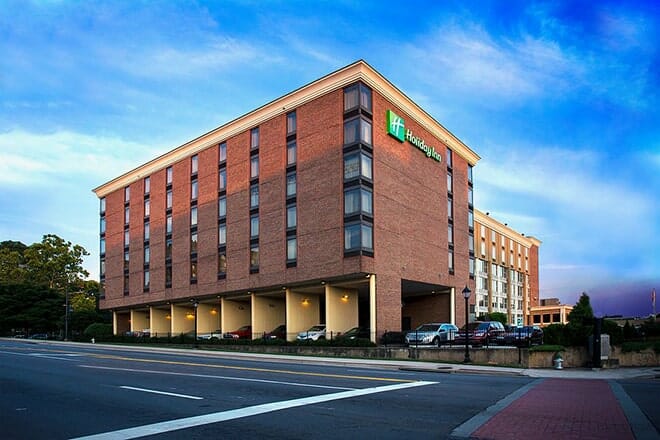 holiday inn athens-university area