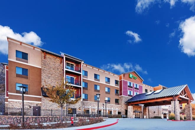 holiday inn hotel and suites durango central