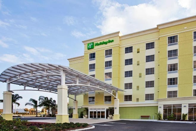 holiday inn sarasota airport