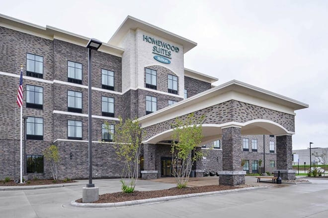 homewood suites by hilton des moines airport
