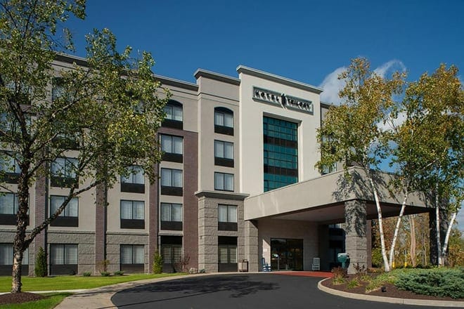 hotel trilogy albany airport, tapestry collection by hilton