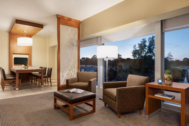 hyatt place virginia beach town center