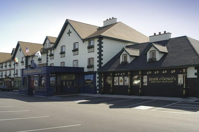 irish cottage inn & suites