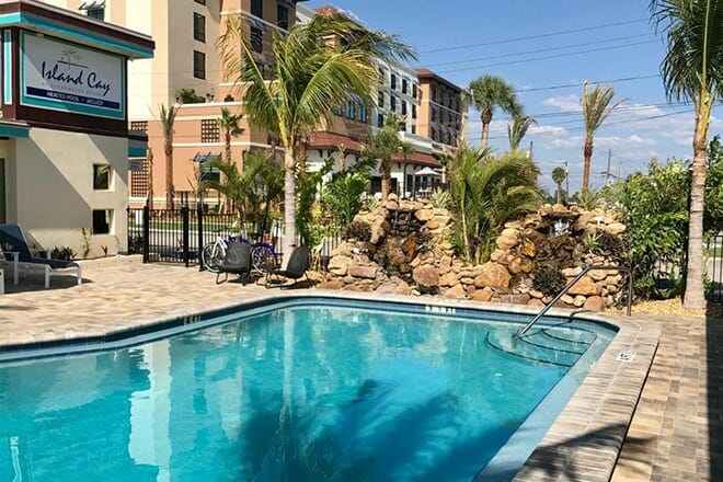 island cay hotel at clearwater beach