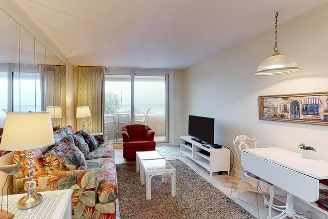 jetty east condominiums