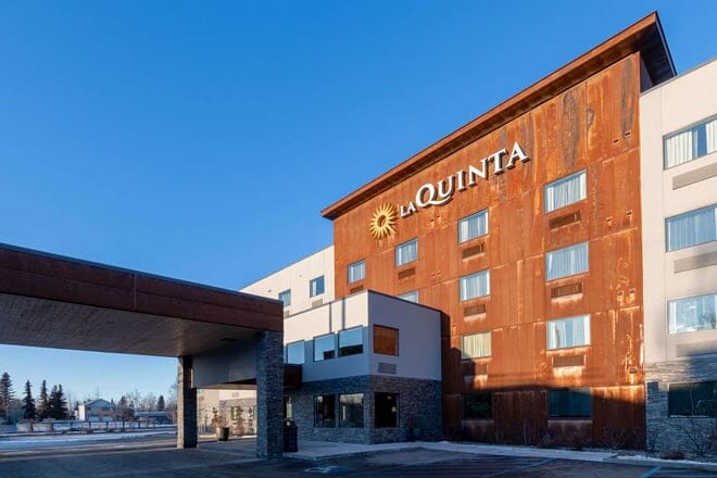 la quinta inn & suites by wyndham anchorage airport