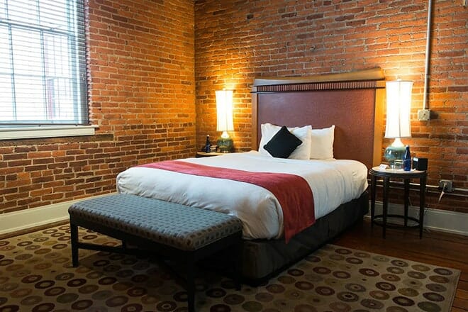 lancaster arts hotel