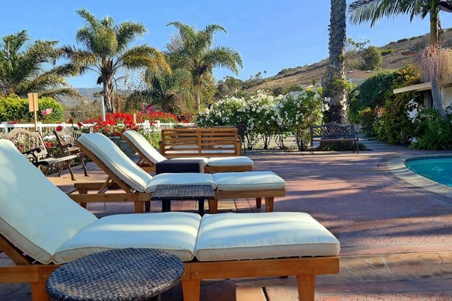 Malibu Country Inn