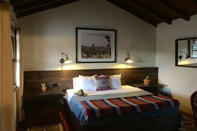 pioneertown motel (pioneertown)