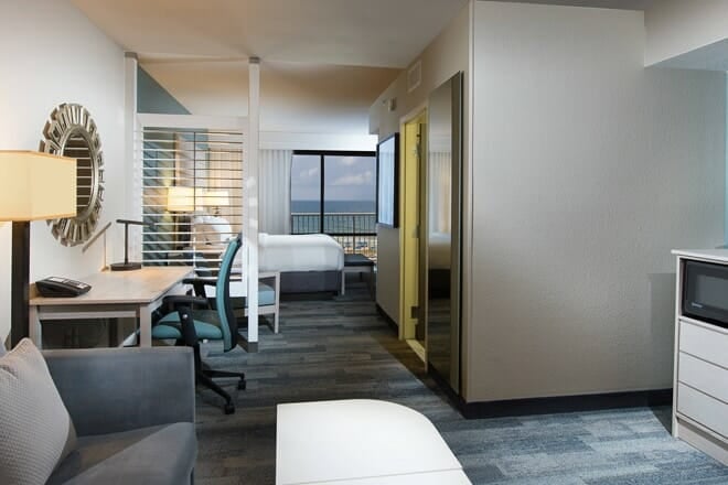 springhill suites pensacola beach